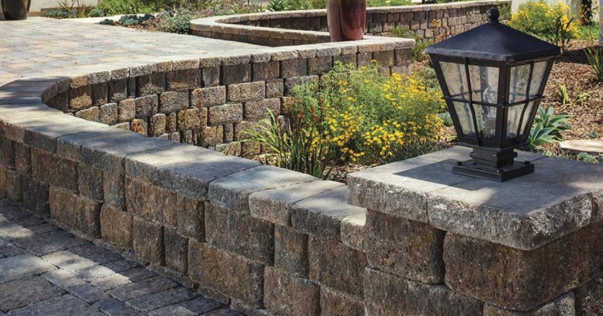 SBI Materials | Belgard® - Castlemanor® Wall